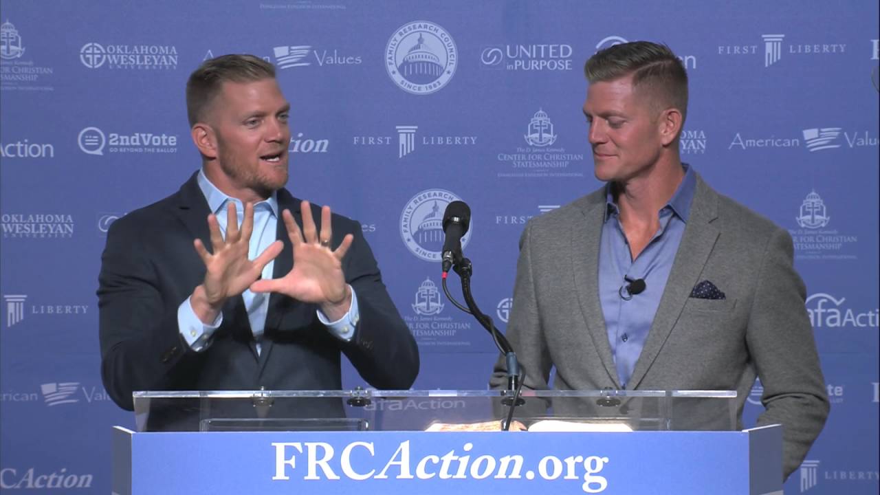 Jason and David Benham – BIBLICALSIGNS.COM